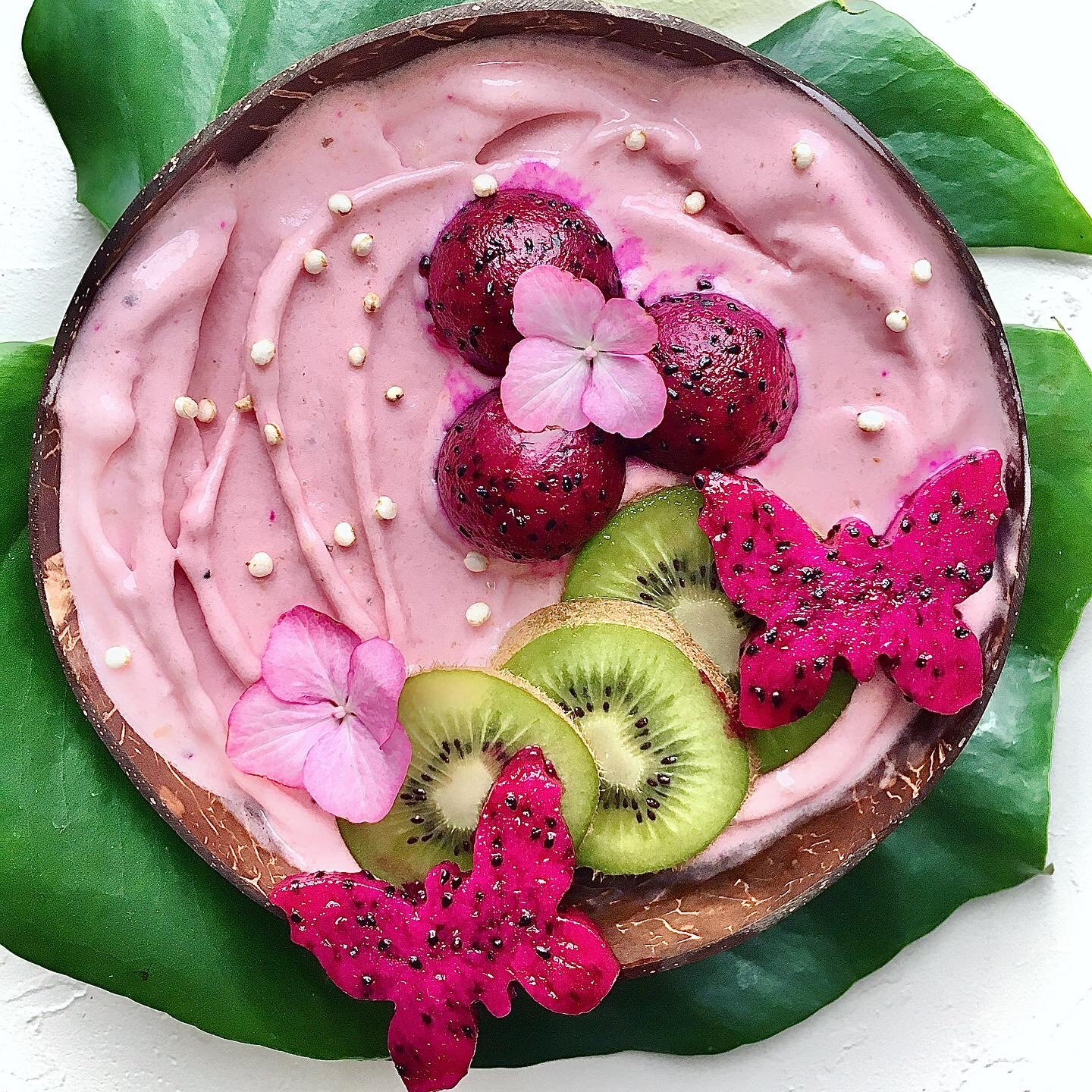 Pink Drachenfrucht/Pitaya Smoothiebowl | Rezept | Kitchen Stories