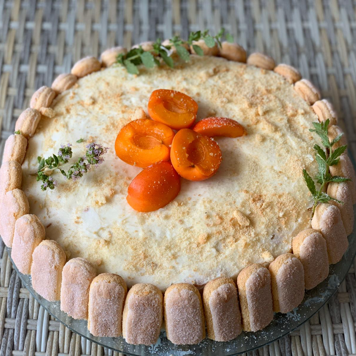 Medovik Russische Honig Torte | Rezept | Kitchen Stories