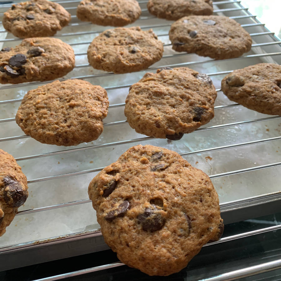 Famous amous chocolate chip cookies | Recipe | Kitchen Stories