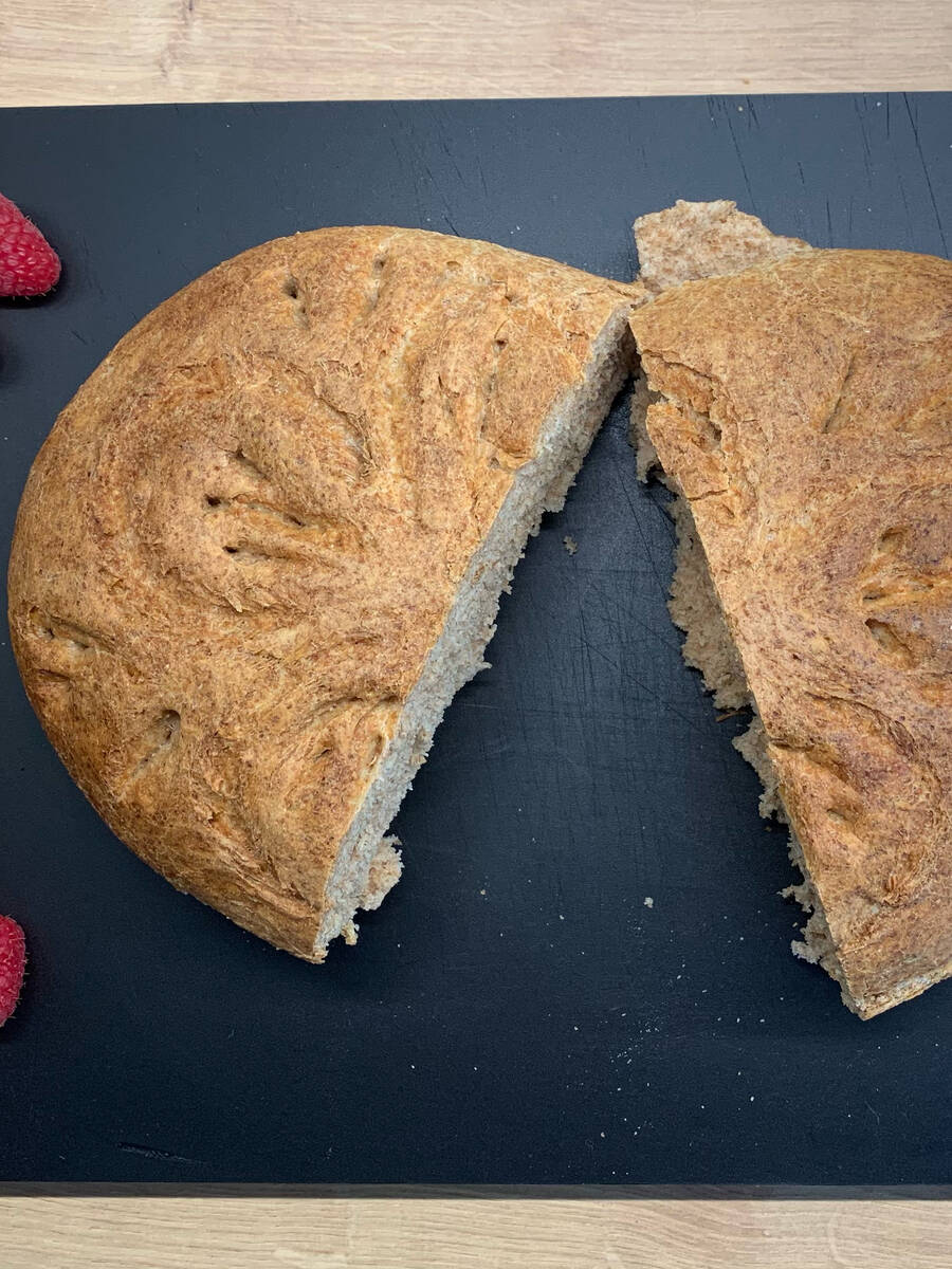 Krosses Joghurt-Brot aus dem Topf | Rezept | Kitchen Stories