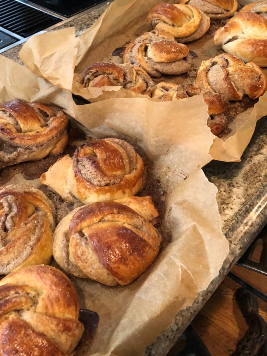 Halloween Brain Cake | Recipe | Kitchen Stories