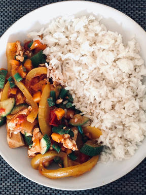 Bulgarian style gyuvetch | Recipe | Kitchen Stories