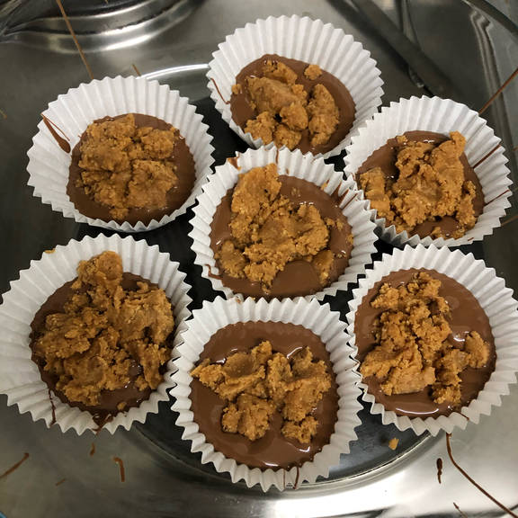 Homemade Reese’s Peanut Butter Cups | Recipe | Kitchen Stories