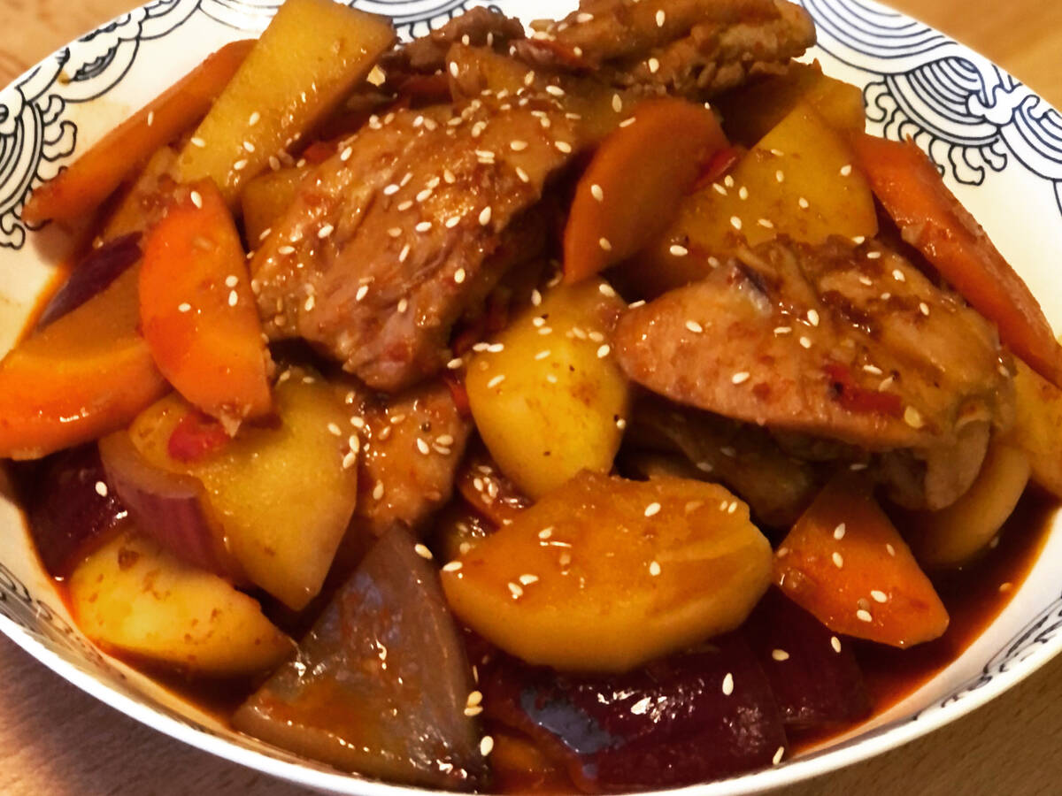 Spicy Braised Chicken (Korean jjimdak) | Recipe | Kitchen Stories