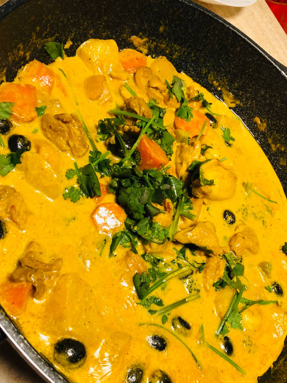 Creamy Cajun chicken with kale & bell peppers | Recipe | Kitchen Stories