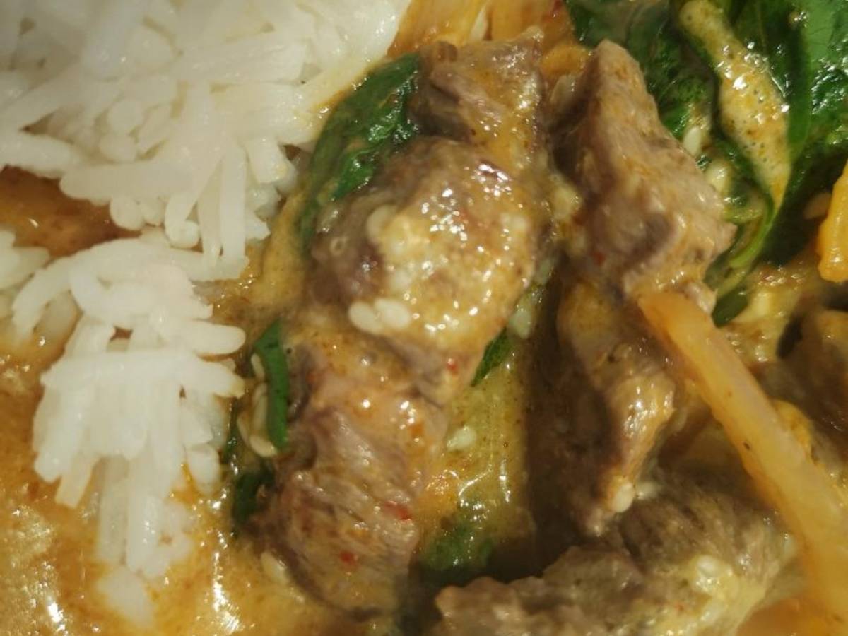 beef Thai red curry | Recipe | Kitchen Stories