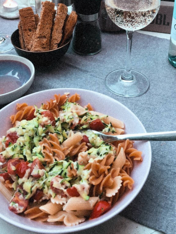 Lemon pasta "temptress" | Recipe | Kitchen Stories