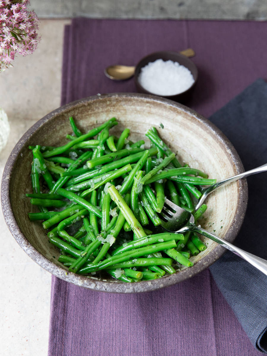 How to shell peas | Recipe with Video | Kitchen Stories