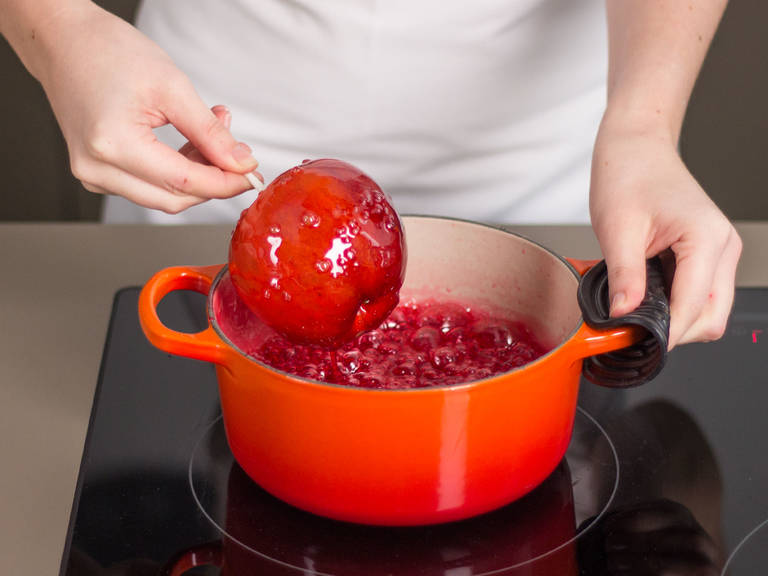 Candy apples | Recipe with Video | Kitchen Stories