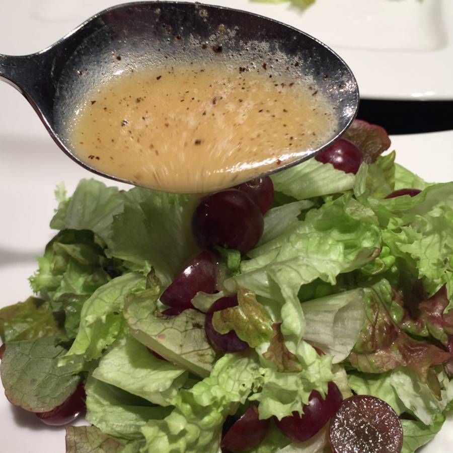 Lollo Rosso salad with grilled Camembert | Recipe | Kitchen Stories