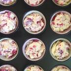 Raspberry muffins | Recipe | Kitchen Stories
