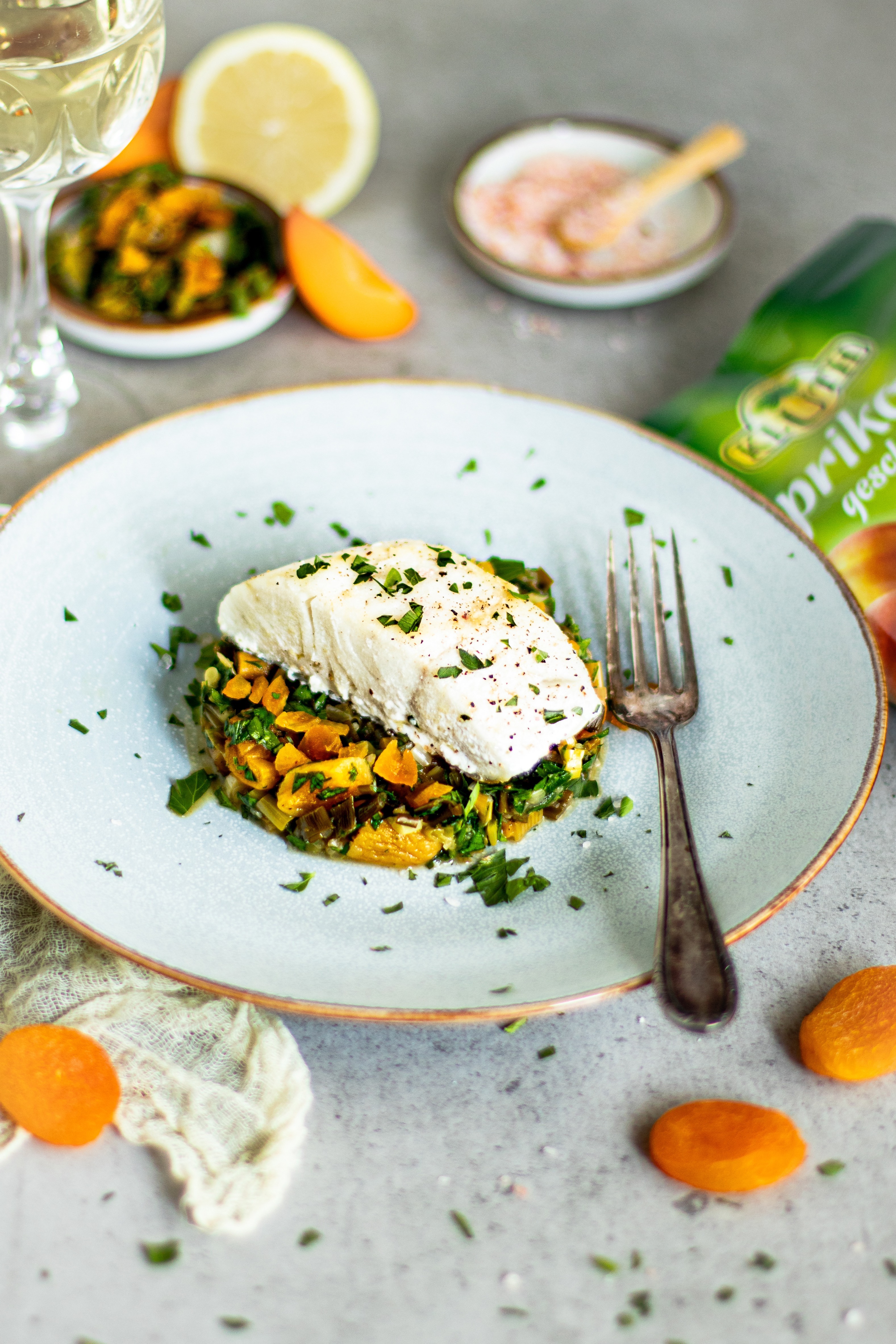 Gedünsteter Zander mit Aprikosen | Rezept | Kitchen Stories