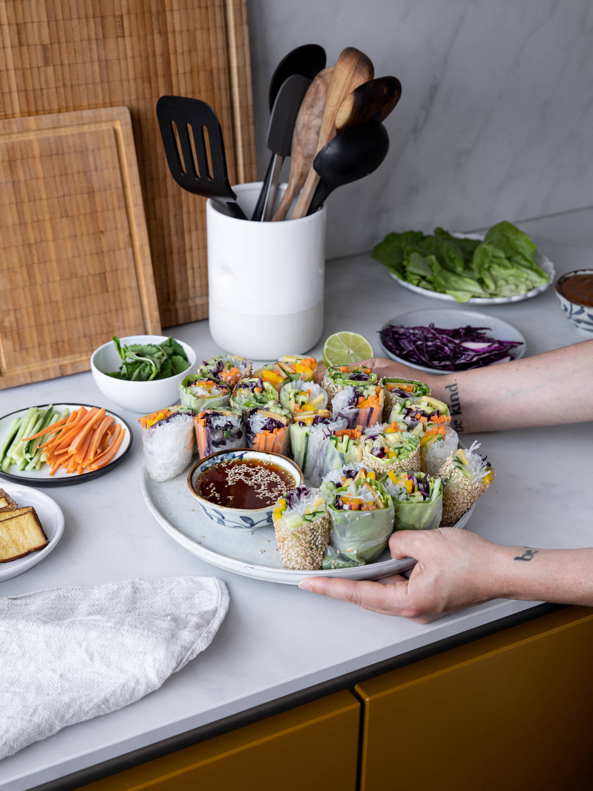 Sommerrollen selber machen – von der Füllung bis zum Dip | Stories ...