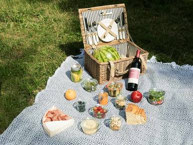 11 Simple Recipes for a Perfect Picnic | Kitchen Stories
