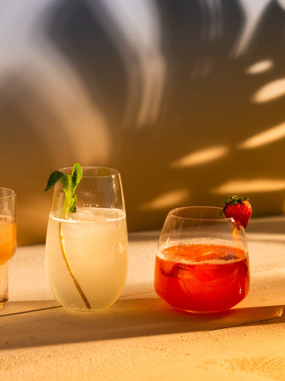 7 Homemade Drinks for Thirsty Kids | Stories | Kitchen Stories