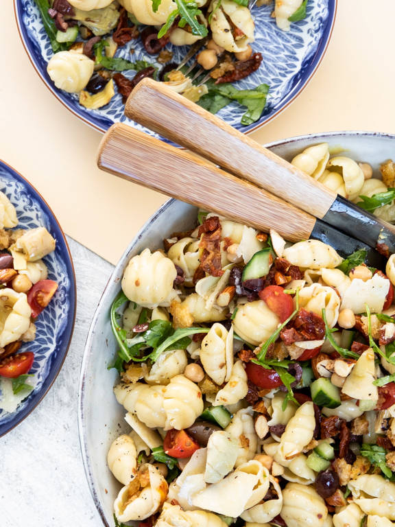 7 Picnic-Worthy Recipes to Prep Ahead | Stories | Kitchen Stories