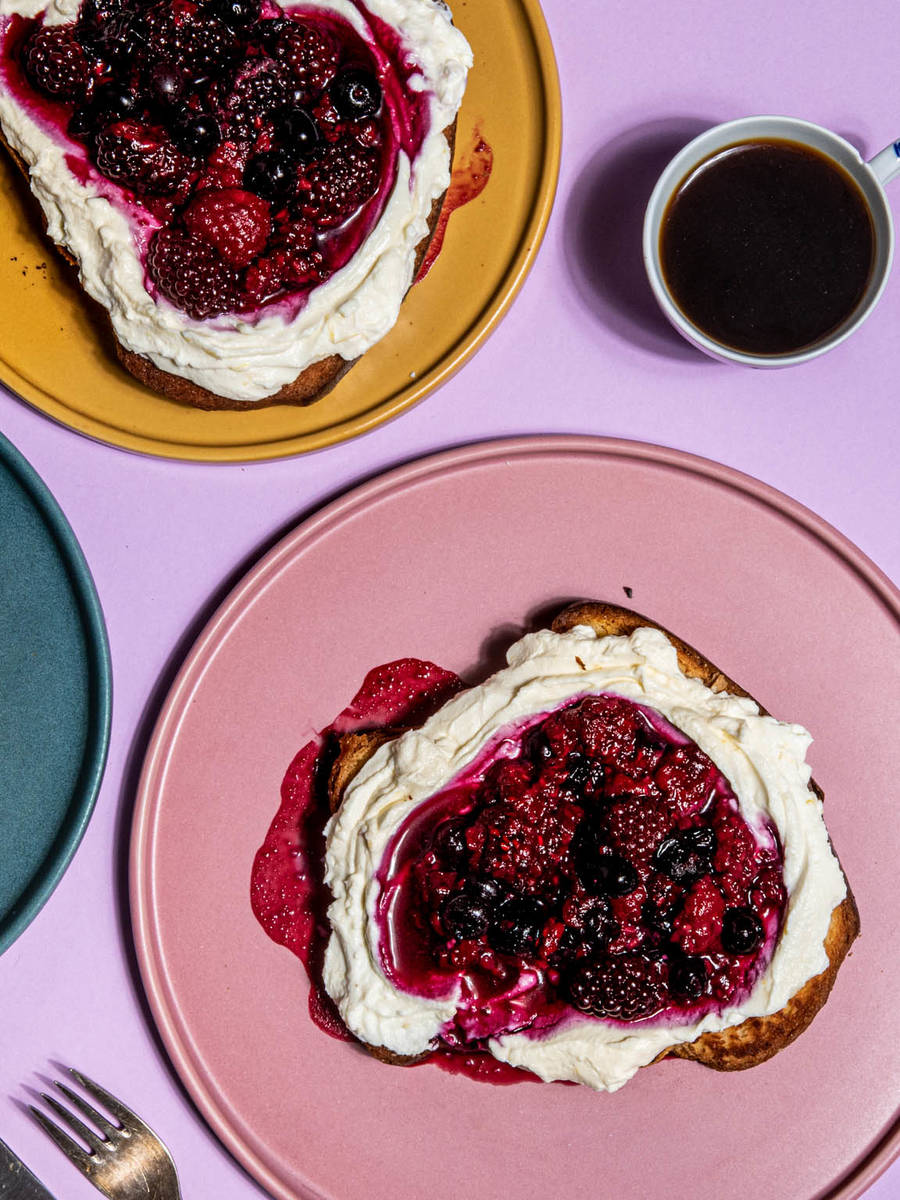 Yeast Pancakes (Rauga pankūkas) | Recipe | Kitchen Stories